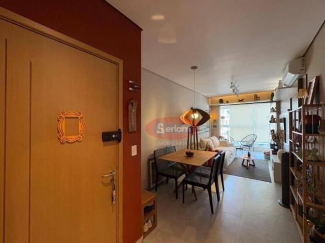 Apartamento com 2 dormitórios à venda, 66 m² por R$ 800.000,00 Campo Grande Santos/SP