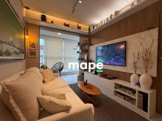 Apartamento com 2 dormitórios à venda, 66 m² por R$ 850.000,00 Campo Grande Santos/SP