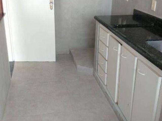 Apartamento com 2 dormitórios à venda, 67 m² por R$ 170.000,00 Vila Souto Bauru/SP