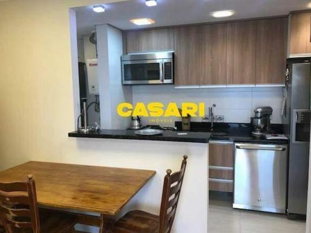 Apartamento com 2 dormitórios à venda, 67 m² por R$ 460.000 Vila Gilda Santo André/SP