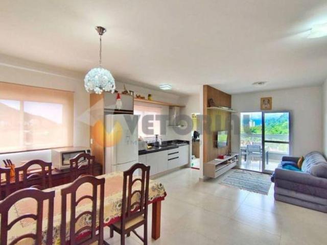 Apartamento com 2 dormitórios à venda, 67 m² por R$ 650.000,00 Martim de Sá