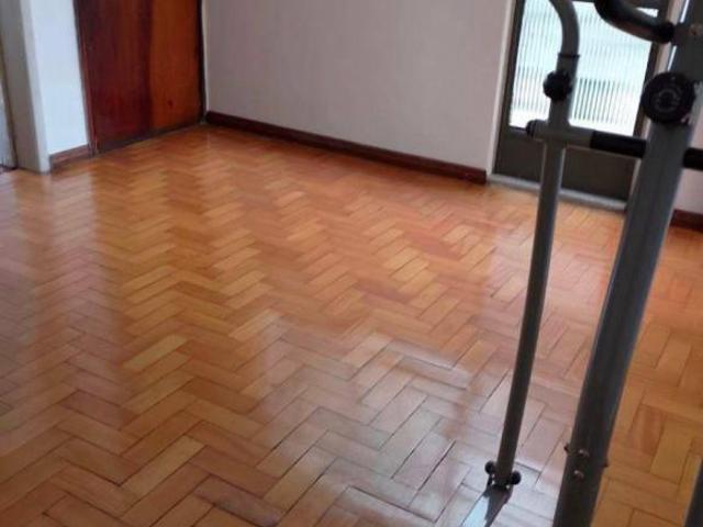 Apartamento com 2 dormitórios à venda, 68 m² por R$ 117.000 DE ENTRADA Centro Juiz de Fora/MG