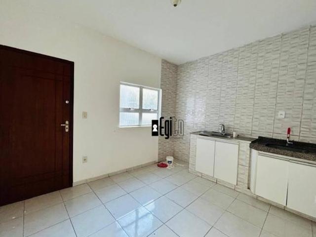 Apartamento com 2 dormitórios à venda, 68 m² por R$ 165.000,00 Grama Juiz de Fora/MG
