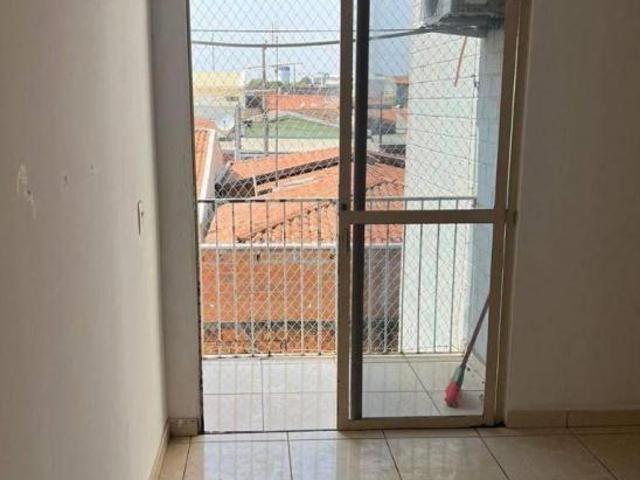 Apartamento com 2 dormitórios à venda, 68 m² por R$ 210.000,00 Jardim das Oliv