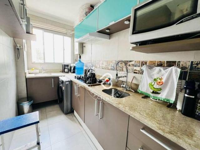Apartamento com 2 dormitórios à venda, 68 m² por R$ 259.000,00 Kurashiki Sapucaia do Sul/RS
