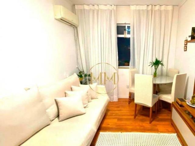 Apartamento com 2 dormitórios à venda, 68 m² por R$ 374.000,00 Campo Grande Santos/SP