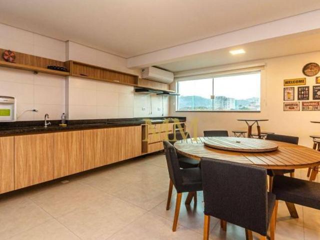 Apartamento com 2 dormitórios à venda, 68 m² por R$ 548.000,00 Campo Grande Santos/SP