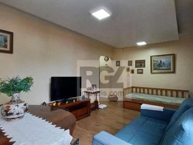 Apartamento com 2 dormitórios à venda, 68 m² por R$ 650.000,00 Ponta da Praia Santos/SP