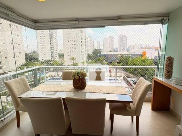 Apartamento com 2 dormitórios à venda, 69 m² por R$ 860.000,00 Vila Anastácio São Paulo/SP