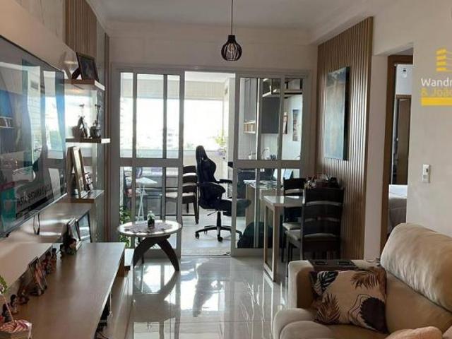 Apartamento com 2 dormitórios à venda, 69 m² por R$ 950.000,00 Boqueirão Santos/SP