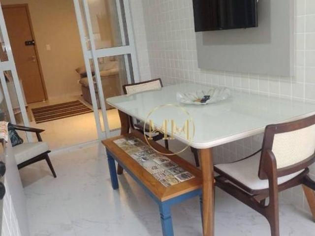 Apartamento com 2 dormitórios à venda, 69 m² por R$ 950.000,00 Boqueirão Santos/SP