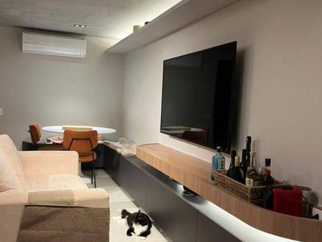 Apartamento com 2 dormitórios à venda, 60 m² Moema São Paulo/SP