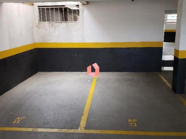 Apartamento com 2 dormitórios à venda, 60 m² por R$ 320.000,00 Santa Terezinha São Bernardo do C