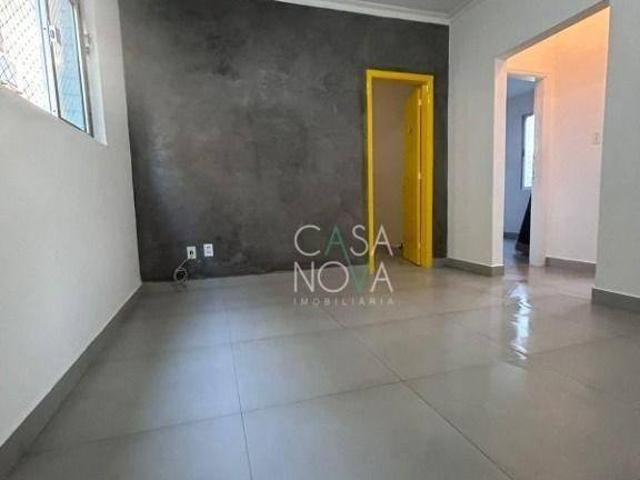 Apartamento com 2 dormitórios à venda, 60 m² por R$ 352.000,00 Embaré Santos/SP