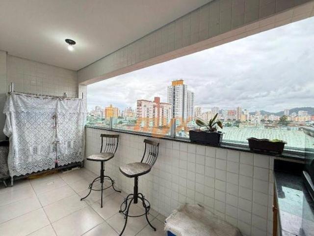 Apartamento com 2 dormitórios à venda, 60 m² por R$ 530.000,00 Macuco Santos/SP