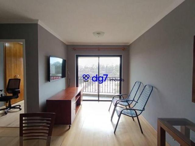 Apartamento com 2 dormitórios à venda, 60 m² por R$ 550.000,00 Jardim Bonfigli