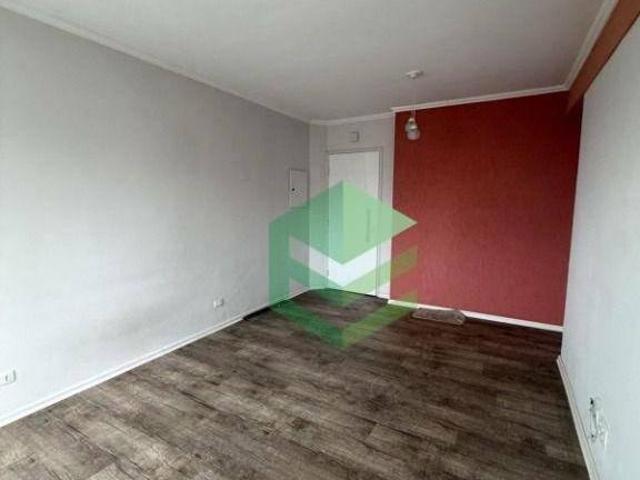 Apartamento com 2 dormitórios à venda, 61 m² por R$ 320.000,00 Santa Terezinha São Bernardo do C