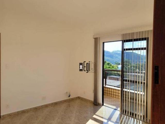 Apartamento com 2 dormitórios à venda, 62 m² por R$ 235.000,00 Santa Terezinha Juiz de Fora/MG
