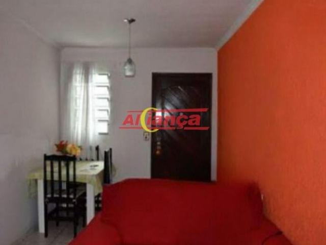 Apartamento com 2 dormitórios à venda, 62 m² por R$ 265.000,00 Vila Fátima