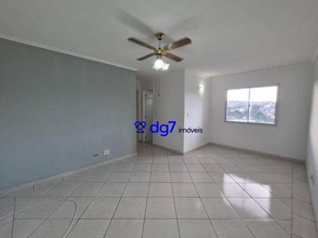 Apartamento com 2 dormitórios à venda, 62 m² por R$ 370.000,00 Jardim Ester Yo