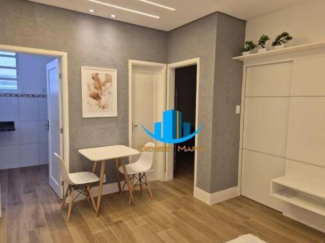 Apartamento com 2 dormitórios à venda, 62 m² por R$ 468.000,00 Embaré Santos/SP