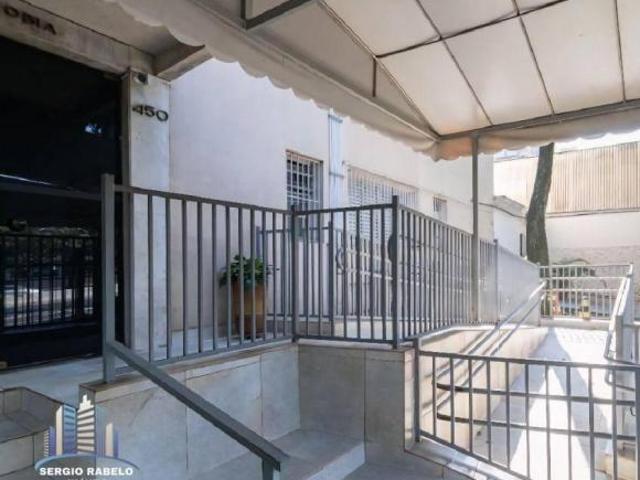 Apartamento com 2 dormitórios à venda, 62 m² por R$ 485.000,00 Moema São Paulo/SP