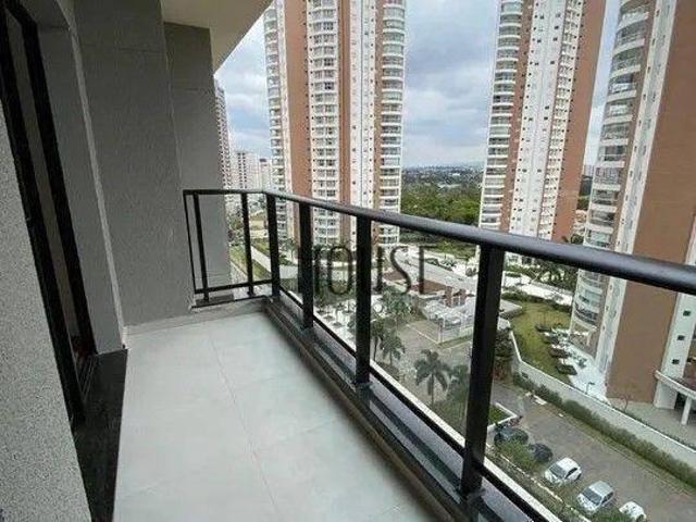 Apartamento com 2 dormitórios à venda, 62 m² por R$ 650.000,00 Condomínio Le Monde Campolim Soro