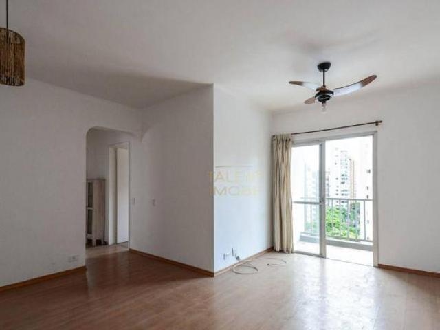 Apartamento com 2 dormitórios à venda, 63 m² por R$ 885.000,00 Moema São Paulo/SP