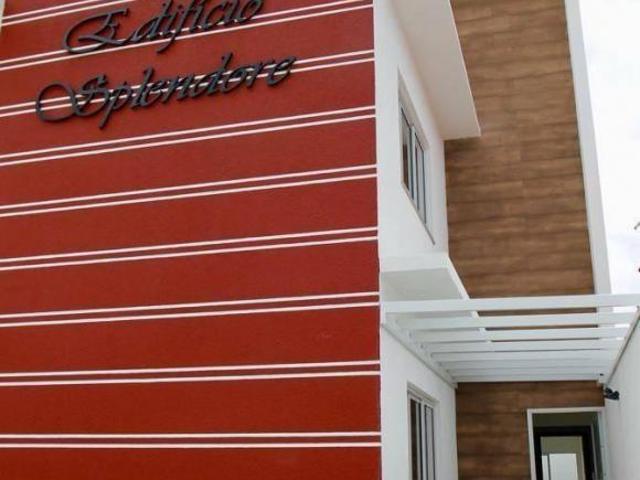Apartamento com 2 dormitórios à venda, 74 m² por R$ 350.000,00 Residencial Village Santana Guara