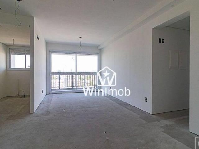 Apartamento com 2 dormitórios à venda, 74 m² por R$ 986.000,00 Passo d&apos Areia Porto Alegre/RS