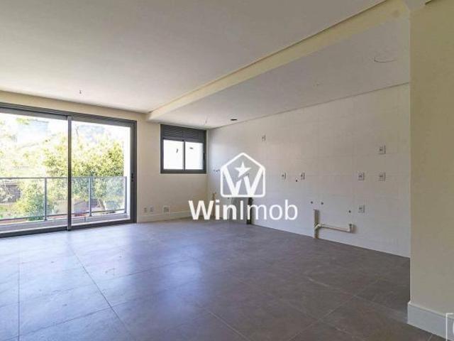 Apartamento com 2 dormitórios à venda, 75 m² por R$ 1.040.000,00 Chácara das Pedras Porto Alegre