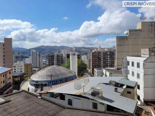 Apartamento com 2 dormitórios à venda, 75 m² por R$ 409.000 Santa Helena Juiz de Fora/MG