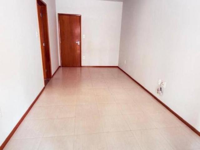 Apartamento com 2 dormitórios à venda, 75 m² por R$ 489.000,00 Santa Helena Juiz de Fora/MG