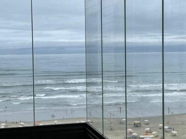 Apartamento à venda no Bairro Aviação, Praia Grande SP | 2 dorms 1 suíte e vista mar
