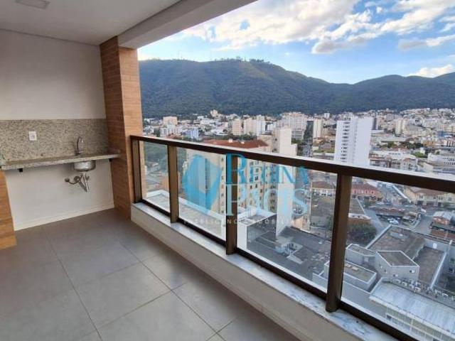 Apartamento com 2 dormitórios à venda, 75 m² por R$ 898.000,00 Centro Poços de Caldas/MG