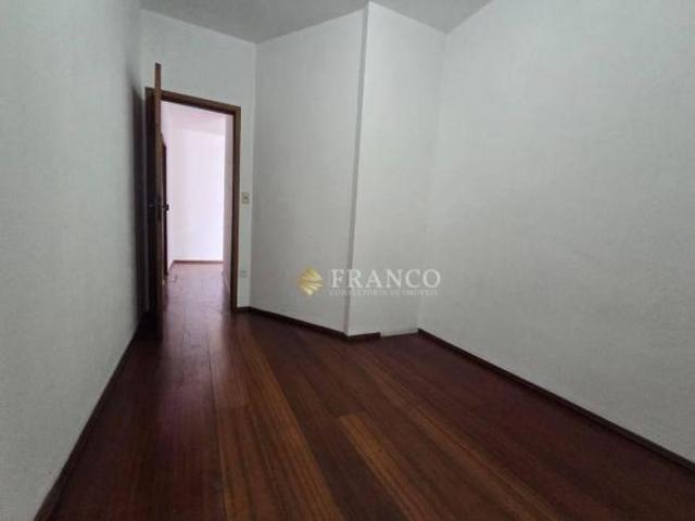 Apartamento com 2 dormitórios à venda, 75,38m² Edifício Athenas Taubaté/SP
