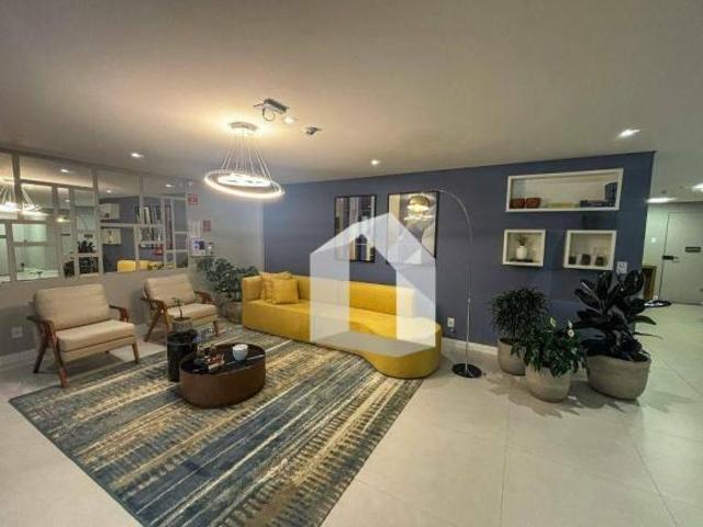 Apartamento com 2 dormitórios à venda, 76 m² por R$ 750.000,00 Centro Poços de Caldas/MG