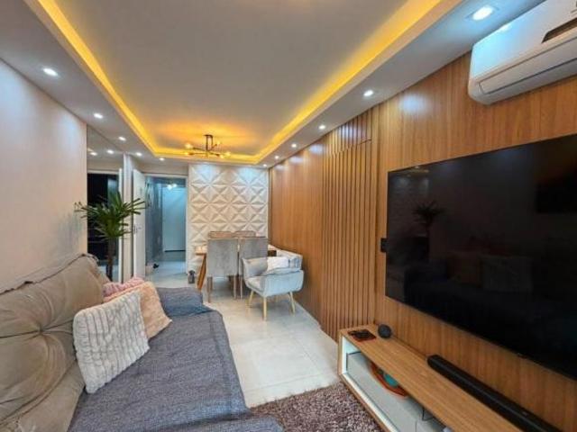 Apartamento com 2 dormitórios à venda, 76 m² por R$ 830.000,00 Boqueirão Praia Grande/SP