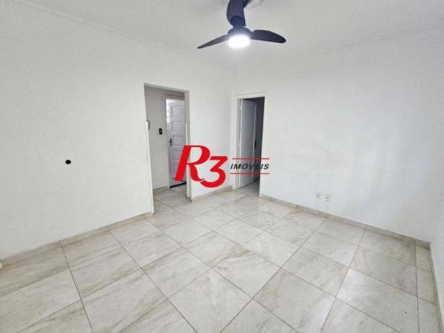 Apartamento com 2 dormitórios à venda, 77 m² por R$ 365.000,00 Marapé Santos/SP