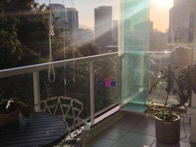 Apartamento com 2 dormitórios à venda, 77 m² por R$ 835.000 José Menino Santos/SP