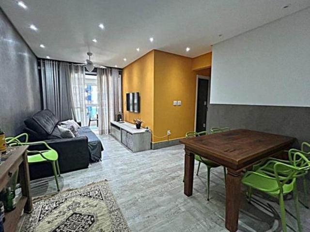 Apartamento com 2 dormitórios à venda, 77 m² por R$ 954.000,00 Canto do Forte