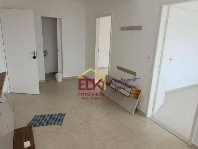 Apartamento com 2 dormitórios à venda, 78 m² por R$ 382.000,00 Residencial Village Santana Guara