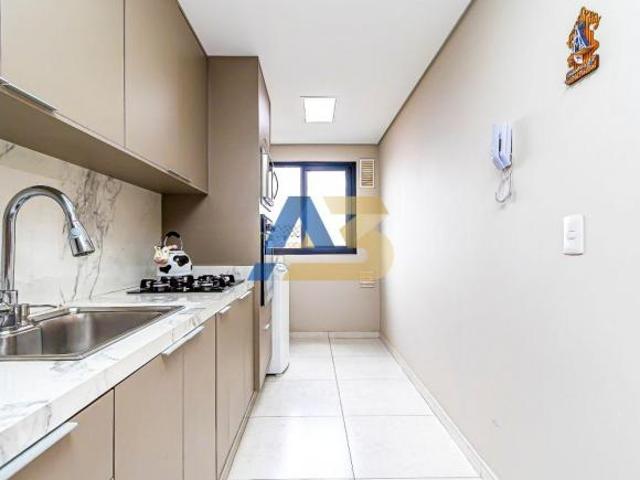 Apartamento com 2 dormitórios à venda, 79 m² por R$ 615.000,00 Cajuru Curitiba/PR