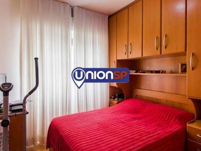 Apartamento com 2 dormitórios à venda, 70 m² Moema São Paulo/SP