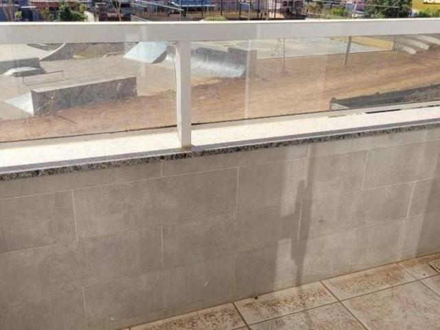 Apartamento com 2 dormitórios à venda, 70 m² por R$ 220.000,00 Linhares Juiz de Fora/MG