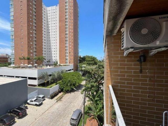 Apartamento com 2 dormitórios à venda, 70 m² por R$ 295.000,00 Enseada Guarujá/SP