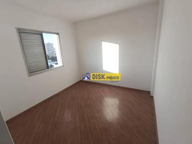 Apartamento com 2 dormitórios à venda, 70 m² por R$ 325.000,00 Baeta Neves São Bernardo do Campo