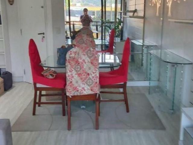 Apartamento com 2 dormitórios à venda, 70 m² por R$ 320.000,00 Balneário Guarujá Guarujá/SP
