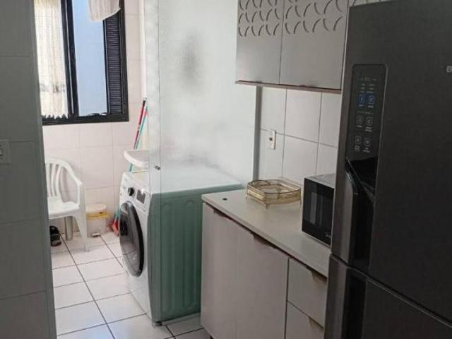 Apartamento com 2 dormitórios à venda, 70 m² por R$ 370.000,00 Condomínio Edifício Domingos Fernan