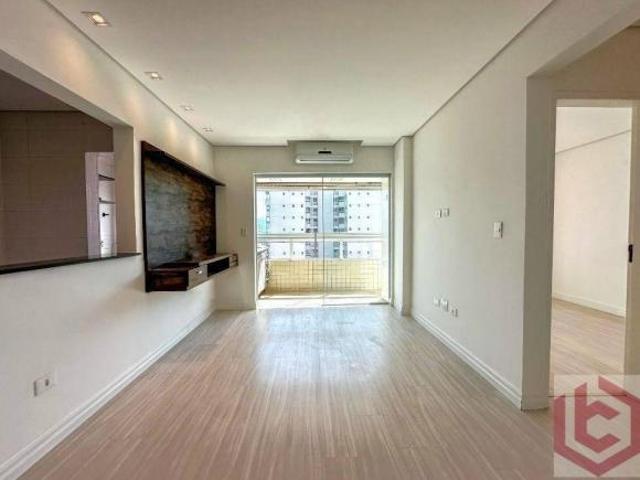 Apartamento com 2 dormitórios à venda, 70 m² por R$ 570.000,00 Vila Guilhermina Praia Grande/SP